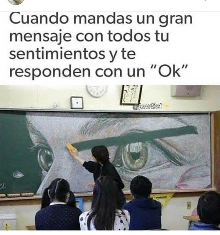 Cuando mandas un mensaje muy emocionado - QueComico.com